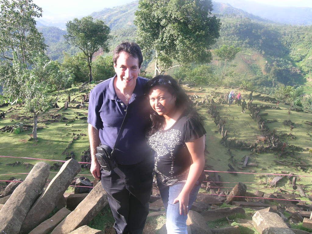 Gunung Padang - Indonesia - Atlan.org